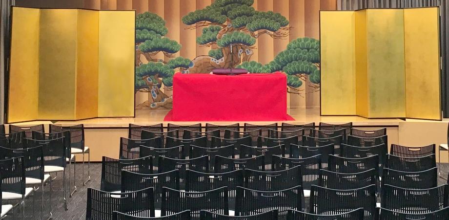 【12/14 14:00】OSAKA TRADITIONAL SHOWーおもしろ英語で楽しむ落語会 Let's Enjoy English Show― | Peatix