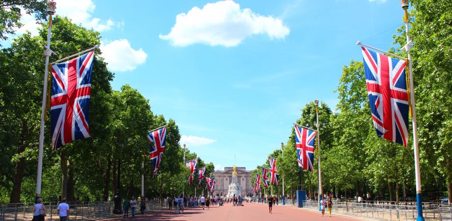 オンライン開催＊ アイ ♡ イギリス！ 英語deコミュニケーション【ブリティッシュ・サークル】 #1 | Peatix