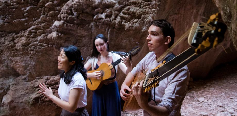 Trio Aidoトークコンサートシリーズ【プログラムEast】『いのちに輝いた歌たち～西洋から日本へ、日本から世界へ～』 | Peatix