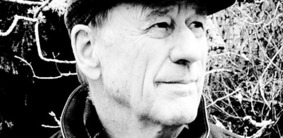 A. 講演会 ティム・インゴルド氏 「観察の線、創造の線：可能世界における芸術作品」Lecture addressed by Tim ...